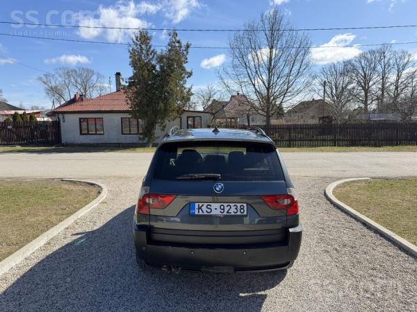 Green BMW X3 2004 in Ventspils, with an engine capacity of 3.00 L and mileage of 355 thousand km for 4000 €, photo 5 on AUTOMOTO.COM.LV