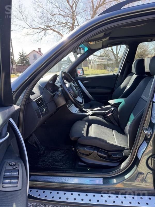 Green BMW X3 2004 in Ventspils, with an engine capacity of 3.00 L and mileage of 355 thousand km for 4000 €, photo 9 on AUTOMOTO.COM.LV