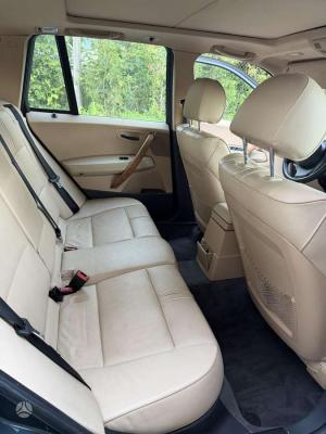 Green BMW X3 2004 in Kaunas, with an engine capacity of 2.98 L and mileage of 276 thousand km for 2800 €, photo 12 on AUTOMOTO.COM.LV