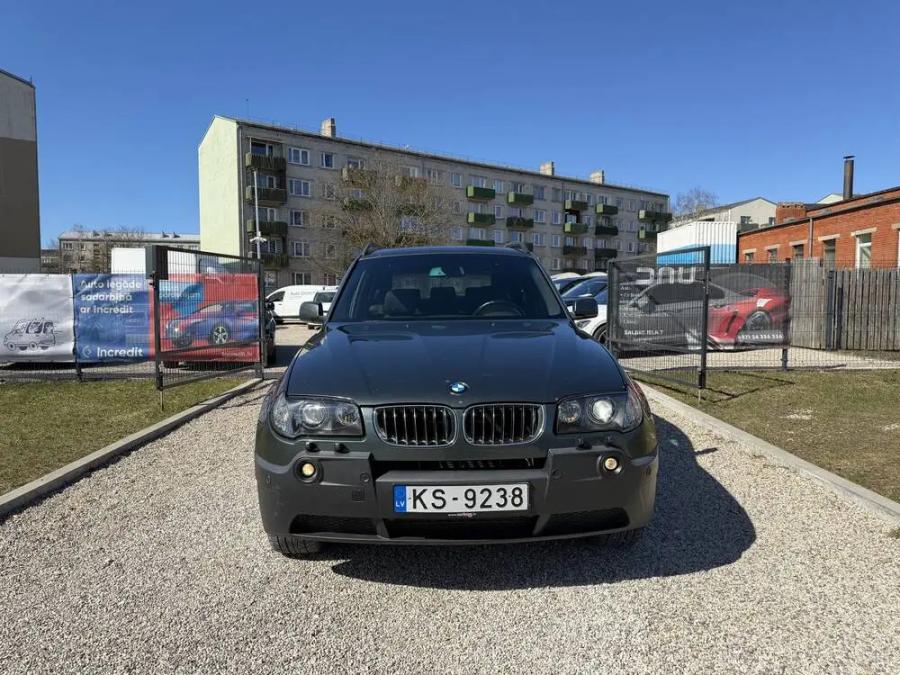 Green BMW X3 2004 in Ventspils, with an engine capacity of 3.00 L and mileage of 355 thousand km for 4000 €, photo 3 on AUTOMOTO.COM.LV