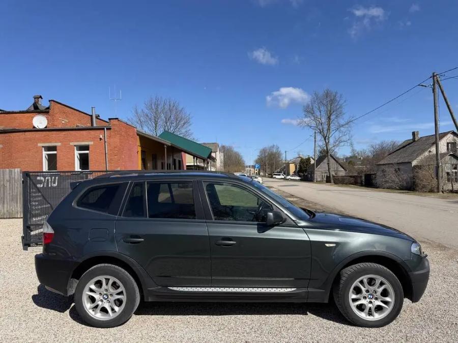 Green BMW X3 2004 in Ventspils, with an engine capacity of 3.00 L and mileage of 355 thousand km for 4000 €, photo 9 on AUTOMOTO.COM.LV
