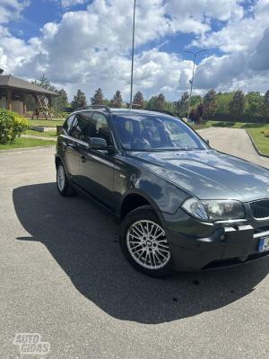 Zaļš BMW X3 2004 Viļņa, ar dzinēja tilpumu 3.00 L un nobraukumu 316 tūkst. km par 3600 €, foto 3 vietnē AUTOMOTO.COM.LV