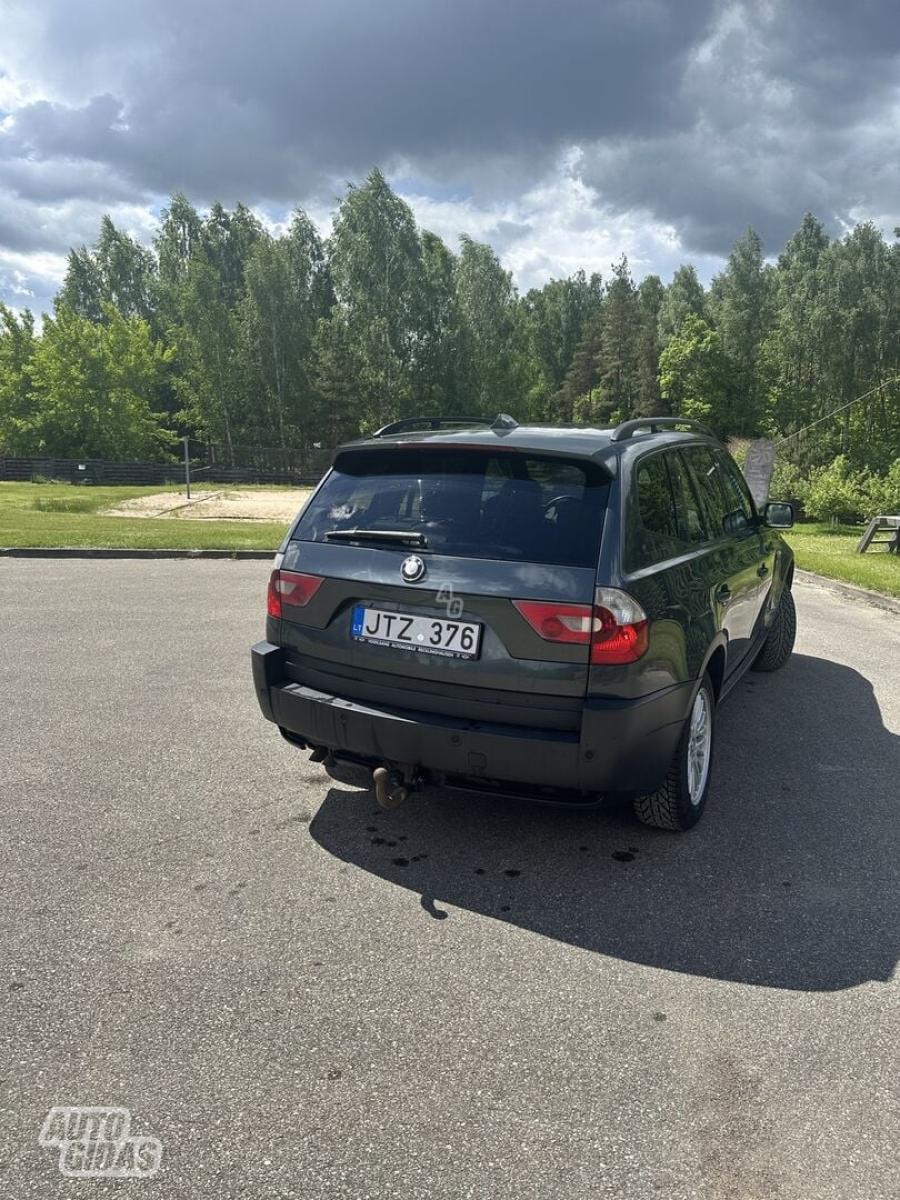 Zaļš BMW X3 2004 Viļņa, ar dzinēja tilpumu 3.00 L un nobraukumu 316 tūkst. km par 3600 €, foto 4 vietnē AUTOMOTO.COM.LV