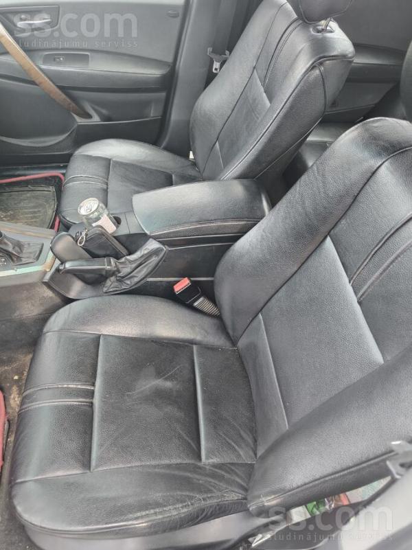 Zaļš BMW X3 2004 Rīga, ar dzinēja tilpumu 3.00 L un nobraukumu 301 tūkst. km par 3500 €, foto 7 vietnē AUTOMOTO.COM.LV
