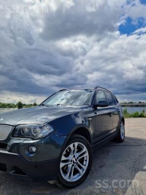 Green BMW X3 2006 in Riga, with an engine capacity of 3.00 L and mileage of 305 thousand km for 12690 €, photo 2 on AUTOMOTO.COM.LV
