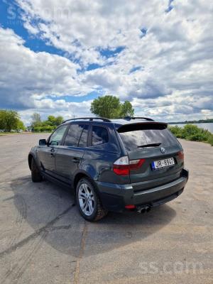 Green BMW X3 2006 in Riga, with an engine capacity of 3.00 L and mileage of 305 thousand km for 12690 €, photo 5 on AUTOMOTO.COM.LV