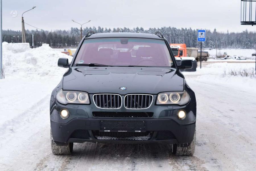 Green BMW X3 2006 in Vilnius, with an engine capacity of 2.99 L and mileage of 323 thousand km for 5650 €, photo 2 on AUTOMOTO.COM.LV