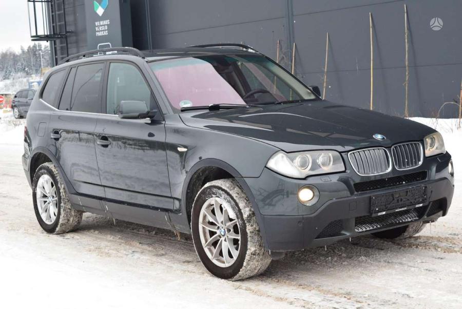 Green BMW X3 2006 in Vilnius, with an engine capacity of 2.99 L and mileage of 323 thousand km for 5650 €, photo 3 on AUTOMOTO.COM.LV