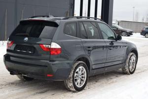 Green BMW X3 2006 in Vilnius, with an engine capacity of 2.99 L and mileage of 323 thousand km for 5650 €, photo 4 on AUTOMOTO.COM.LV
