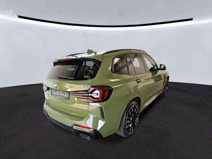 Green BMW X3 2023 in Vilnius, with an engine capacity of 2.99 L and mileage of 126 thousand km for 42500 €, photo 5 on AUTOMOTO.COM.LV