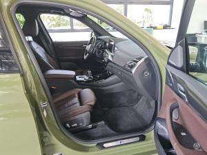 Green BMW X3 2023 in Vilnius, with an engine capacity of 2.99 L and mileage of 126 thousand km for 42500 €, photo 8 on AUTOMOTO.COM.LV