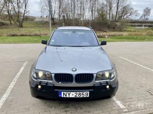 Pelēks BMW X3 2004 Rēzekne, ar dzinēja tilpumu 3.00 L un nobraukumu 0 tūkst. km par 4550 €, foto 5 vietnē AUTOMOTO.COM.LV
