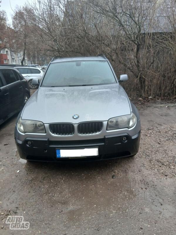 Grey BMW X3 2004 in Lazdijai, with an engine capacity of 2.00 L and mileage of 388 thousand km for 3000 €, photo 3 on AUTOMOTO.COM.LV