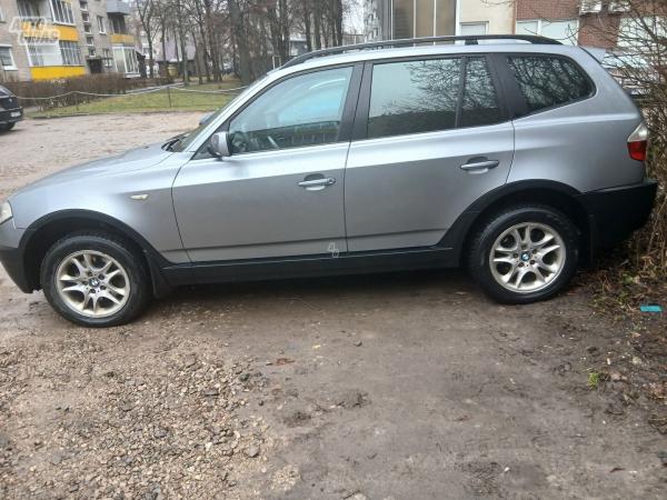 Grey BMW X3 2004 in Lazdijai, with an engine capacity of 2.00 L and mileage of 388 thousand km for 3000 €, photo 5 on AUTOMOTO.COM.LV