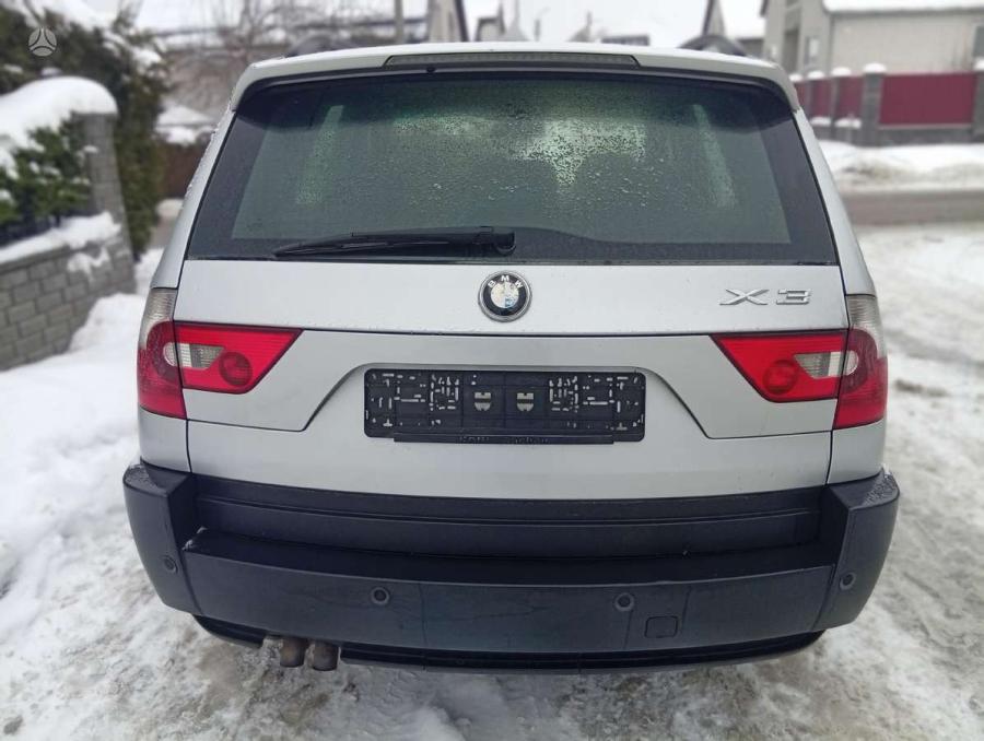 Grey BMW X3 2004 in Marijampole, with an engine capacity of 2.99 L and mileage of 250 thousand km for 3200 €, photo 5 on AUTOMOTO.COM.LV