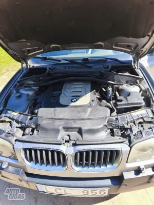 Grey BMW X3 2004 in Jonava, with an engine capacity of 3.00 L and mileage of 401 thousand km for 3000 €, photo 10 on AUTOMOTO.COM.LV