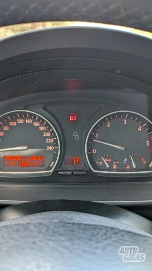 Pelēks BMW X3 2004 Viļņa, ar dzinēja tilpumu 3.00 L un nobraukumu 246 tūkst. km par 3500 €, foto 6 vietnē AUTOMOTO.COM.LV