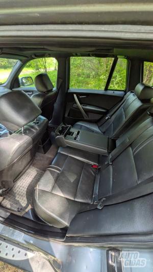 Pelēks BMW X3 2004 Viļņa, ar dzinēja tilpumu 3.00 L un nobraukumu 246 tūkst. km par 3500 €, foto 7 vietnē AUTOMOTO.COM.LV