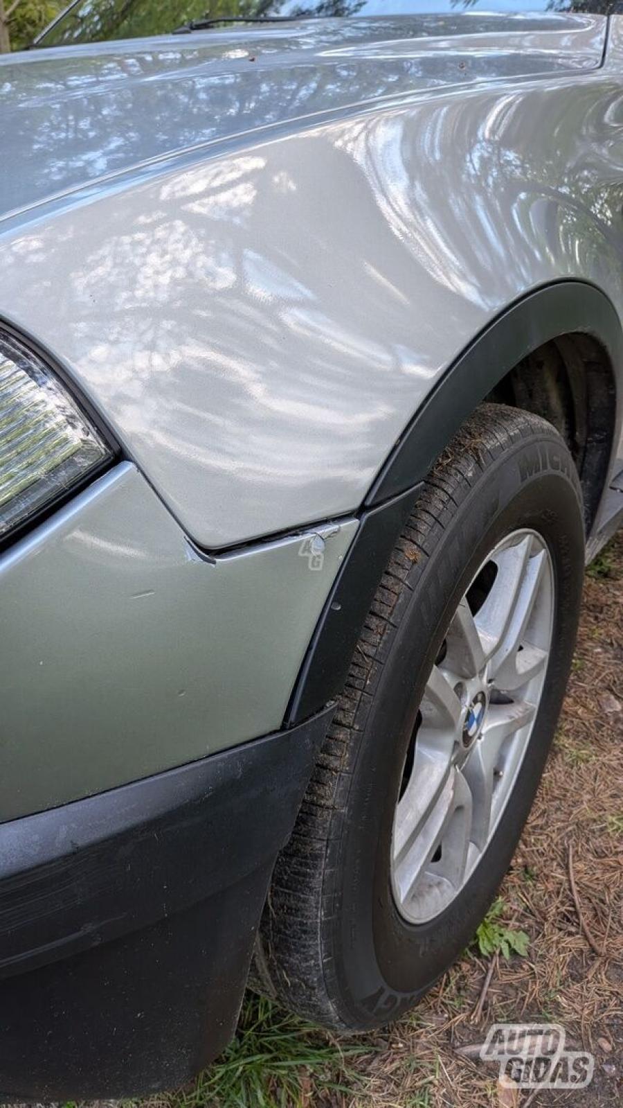 Pelēks BMW X3 2004 Viļņa, ar dzinēja tilpumu 3.00 L un nobraukumu 246 tūkst. km par 3500 €, foto 14 vietnē AUTOMOTO.COM.LV