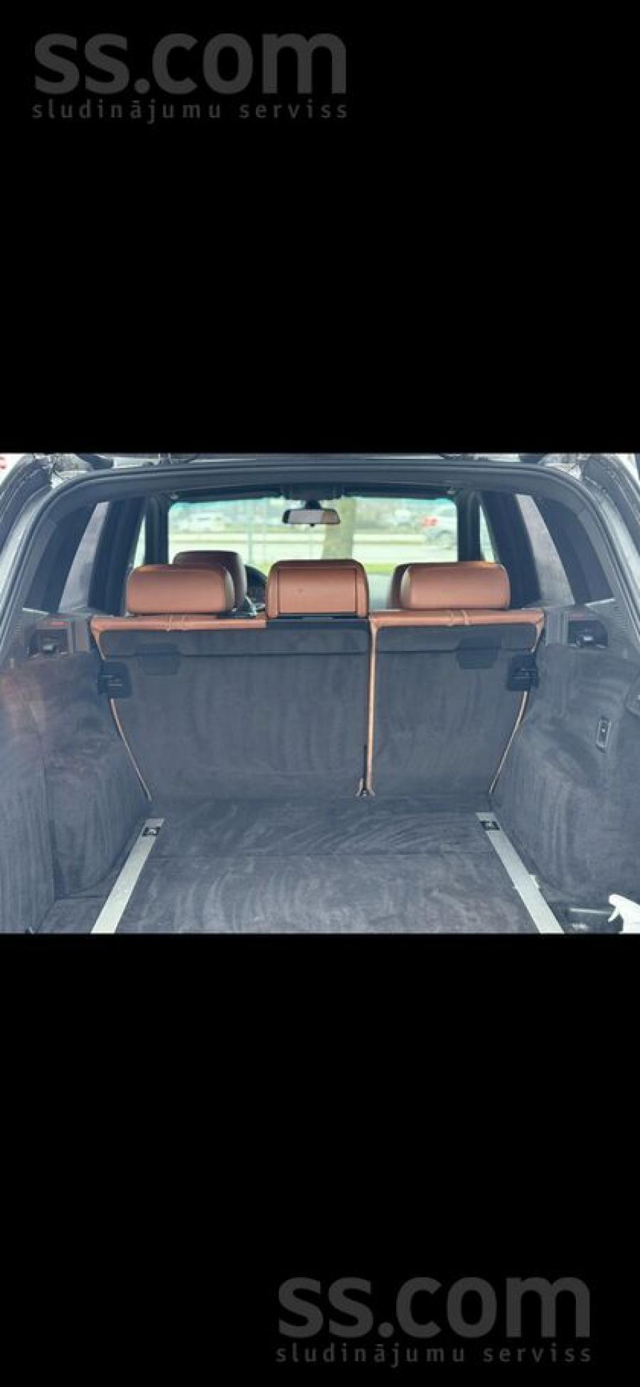 Grey BMW X3 2004 in Riga, with an engine capacity of 3.00 L and mileage of 343 thousand km for 3840 €, photo 7 on AUTOMOTO.COM.LV