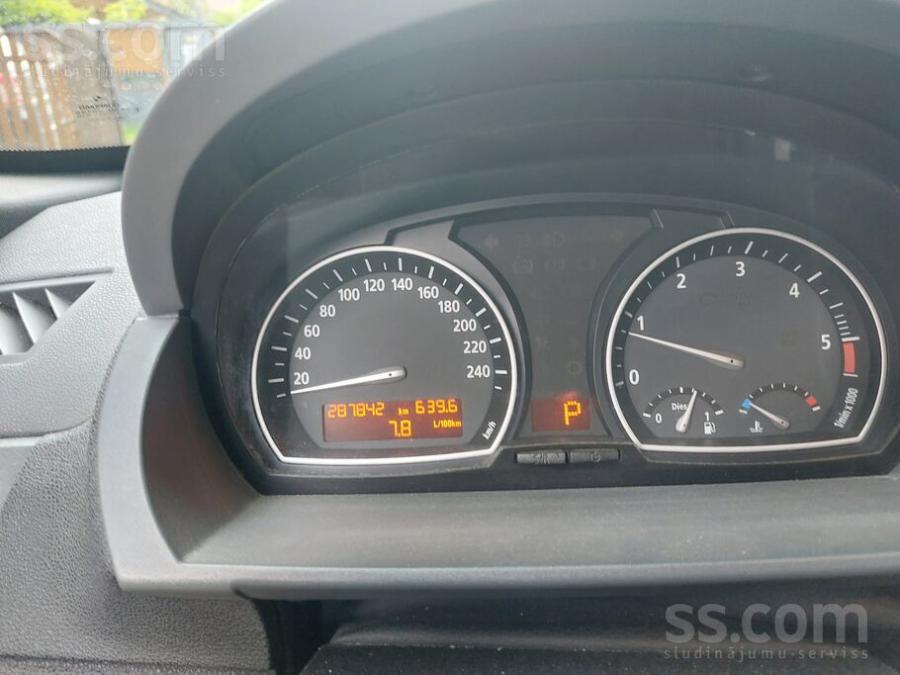 Pelēks BMW X3 2004 Rīga, ar dzinēja tilpumu 3.00 L un nobraukumu 288 tūkst. km par 3990 €, foto 4 vietnē AUTOMOTO.COM.LV