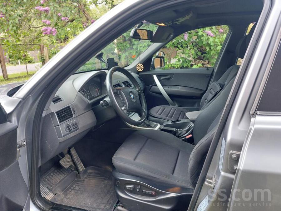 Pelēks BMW X3 2004 Rīga, ar dzinēja tilpumu 3.00 L un nobraukumu 288 tūkst. km par 3990 €, foto 5 vietnē AUTOMOTO.COM.LV