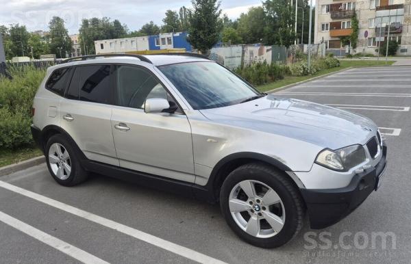 Grey BMW X3 2004 in Riga, with an engine capacity of 3.00 L and mileage of 290 thousand km for 2500 €, photo 2 on AUTOMOTO.COM.LV