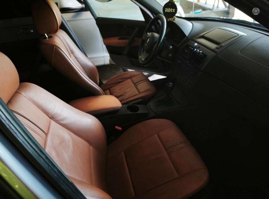 Pelēks BMW X3 2004 Viļņa, ar dzinēja tilpumu 0.00 L un nobraukumu 338 tūkst. km par 3500 €, foto 8 vietnē AUTOMOTO.COM.LV