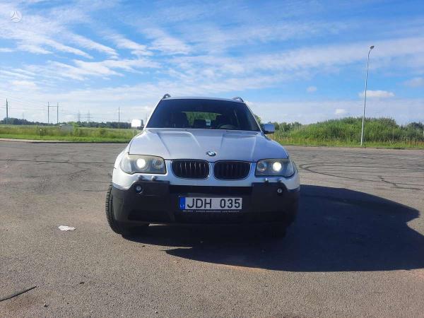 Pelēks BMW X3 2004 Panevēža, ar dzinēja tilpumu 2.99 L un nobraukumu 212 tūkst. km par 2950 €, foto 10 vietnē AUTOMOTO.COM.LV