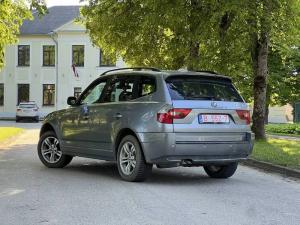 Pelēks BMW X3 2004 Rēzekne, ar dzinēja tilpumu 3.00 L un nobraukumu 200 tūkst. km par 4600 €, foto 5 vietnē AUTOMOTO.COM.LV