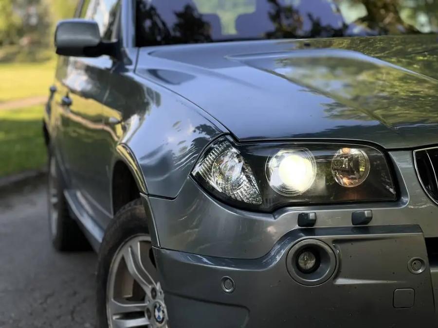 Pelēks BMW X3 2004 Rēzekne, ar dzinēja tilpumu 3.00 L un nobraukumu 200 tūkst. km par 4600 €, foto 7 vietnē AUTOMOTO.COM.LV