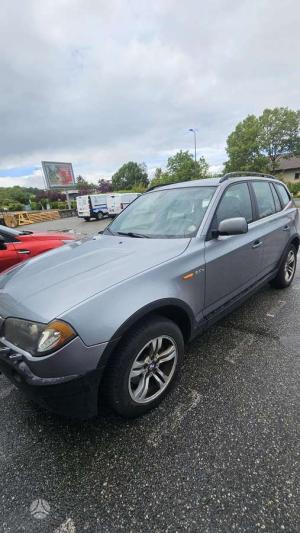 Grey BMW X3 2004 in Taurage, with an engine capacity of 3.00 L and mileage of 283 thousand km for 3700 €, photo 3 on AUTOMOTO.COM.LV