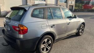 Grey BMW X3 2004 in Taurage, with an engine capacity of 3.00 L and mileage of 283 thousand km for 3700 €, photo 12 on AUTOMOTO.COM.LV
