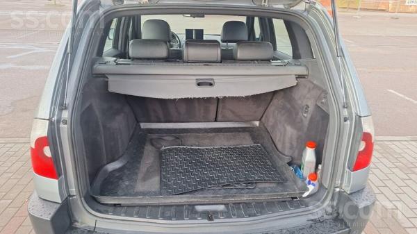 Grey BMW X3 2004 in Liepaja, with an engine capacity of 3.00 L and mileage of 277 thousand km for 4000 €, photo 10 on AUTOMOTO.COM.LV