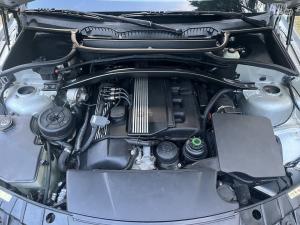 Grey BMW X3 2004 in Vilnius, with an engine capacity of 3.00 L and mileage of 256 thousand km for 4444 €, photo 10 on AUTOMOTO.COM.LV