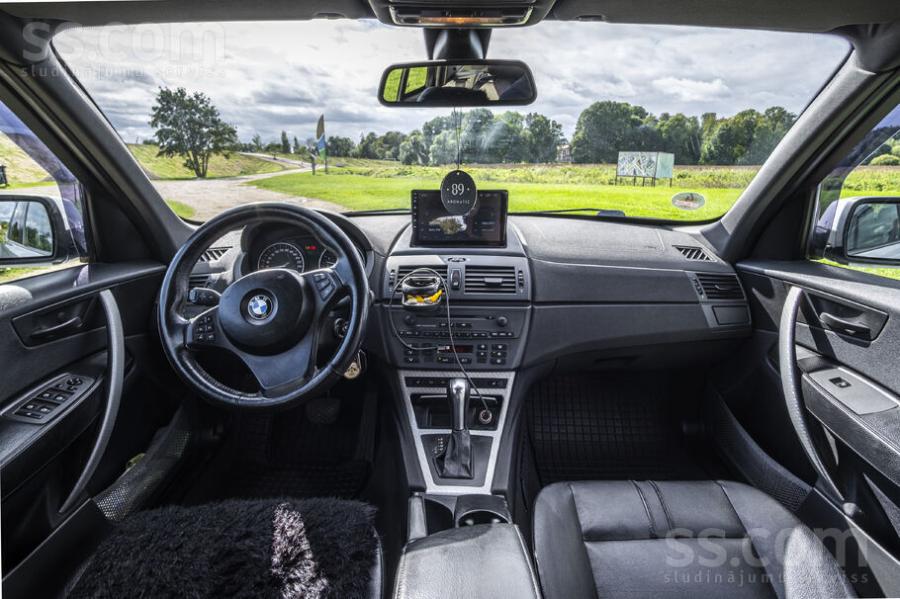 Pelēks BMW X3 2004 Jelgava, ar dzinēja tilpumu 3.00 L un nobraukumu 311 tūkst. km par 4500 €, foto 5 vietnē AUTOMOTO.COM.LV