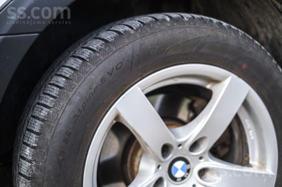 Pelēks BMW X3 2004 Jelgava, ar dzinēja tilpumu 3.00 L un nobraukumu 311 tūkst. km par 4500 €, foto 11 vietnē AUTOMOTO.COM.LV