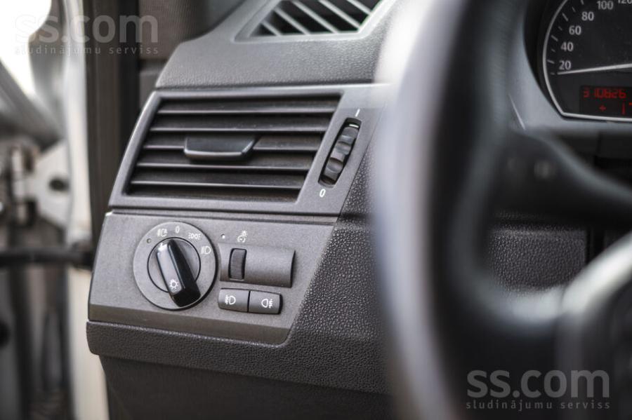 Pelēks BMW X3 2004 Jelgava, ar dzinēja tilpumu 3.00 L un nobraukumu 311 tūkst. km par 4500 €, foto 15 vietnē AUTOMOTO.COM.LV
