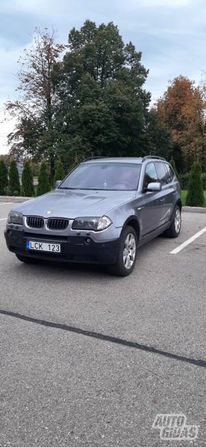 Pelēks BMW X3 2004 Kauņa, ar dzinēja tilpumu 3.00 L un nobraukumu 253 tūkst. km par 3500 €, foto  vietnē AUTOMOTO.COM.LV