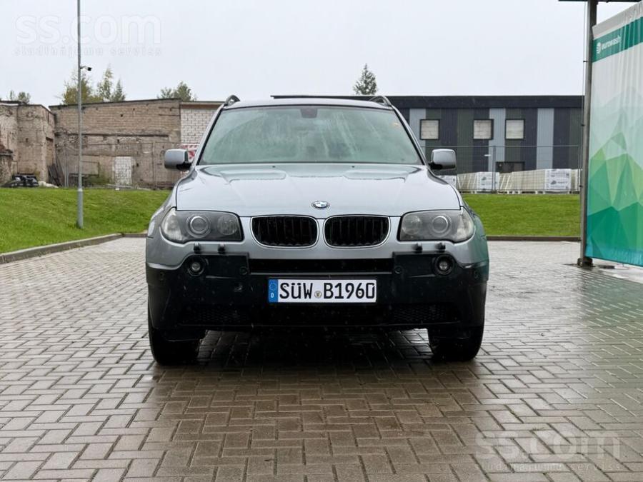 Pelēks BMW X3 2004 Ludza, ar dzinēja tilpumu 3.00 L un nobraukumu 290 tūkst. km par 4950 €, foto 1 vietnē AUTOMOTO.COM.LV