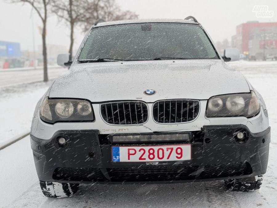 Grey BMW X3 2005 in Siauliai, with an engine capacity of 3.00 L and mileage of 328 thousand km for 2700 €, photo 9 on AUTOMOTO.COM.LV