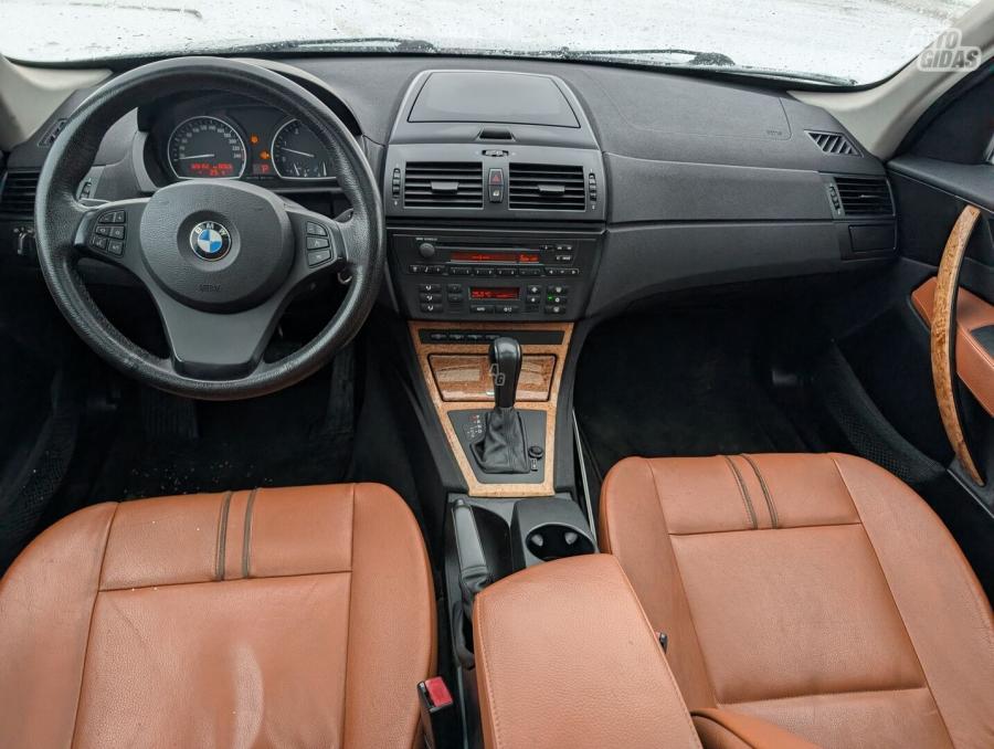 Grey BMW X3 2005 in Siauliai, with an engine capacity of 3.00 L and mileage of 328 thousand km for 2700 €, photo 15 on AUTOMOTO.COM.LV