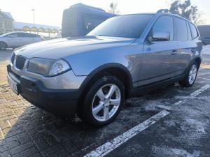 Pelēks BMW X3 2005 Kauņa, ar dzinēja tilpumu 2.00 L un nobraukumu 325 tūkst. km par 2250 €, foto  vietnē AUTOMOTO.COM.LV