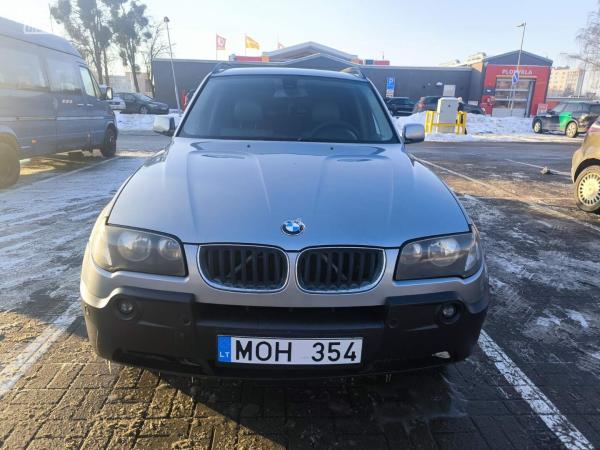 Grey BMW X3 2005 in Kaunas, with an engine capacity of 2.00 L and mileage of 325 thousand km for 2250 €, photo 4 on AUTOMOTO.COM.LV