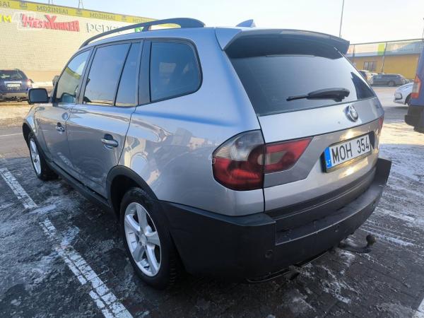 Grey BMW X3 2005 in Kaunas, with an engine capacity of 2.00 L and mileage of 325 thousand km for 2250 €, photo 6 on AUTOMOTO.COM.LV