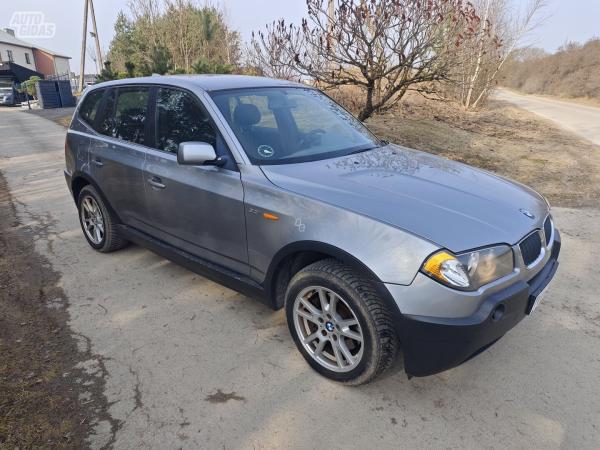 Pelēks BMW X3 2005 Viļņa, ar dzinēja tilpumu 3.00 L un nobraukumu 290 tūkst. km par 2700 €, foto 1 vietnē AUTOMOTO.COM.LV