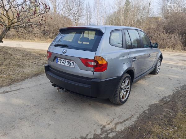 Pelēks BMW X3 2005 Viļņa, ar dzinēja tilpumu 3.00 L un nobraukumu 290 tūkst. km par 2700 €, foto 4 vietnē AUTOMOTO.COM.LV