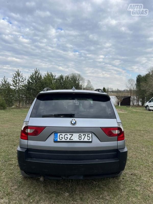 Pelēks BMW X3 2005 Šauļi, ar dzinēja tilpumu 2.00 L un nobraukumu 360 tūkst. km par 2850 €, foto 4 vietnē AUTOMOTO.COM.LV