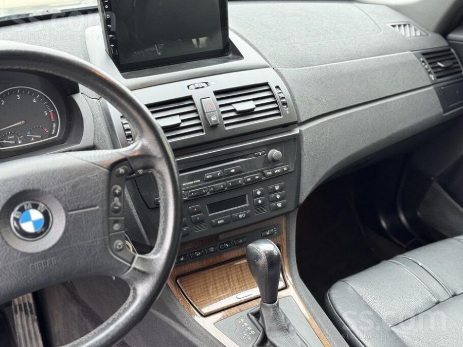Pelēks BMW X3 2005 Rēzekne, ar dzinēja tilpumu 3.00 L un nobraukumu 270 tūkst. km par 4500 €, foto 11 vietnē AUTOMOTO.COM.LV