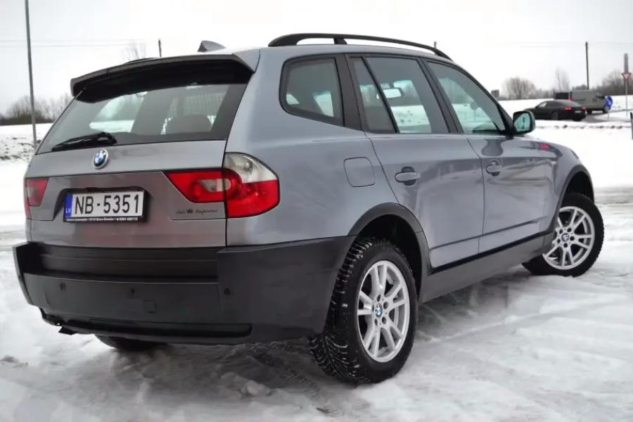 Pelēks BMW X3 2005 Jēkabpils, ar dzinēja tilpumu 2.00 L un nobraukumu 265 tūkst. km par 5950 €, foto 3 vietnē AUTOMOTO.COM.LV